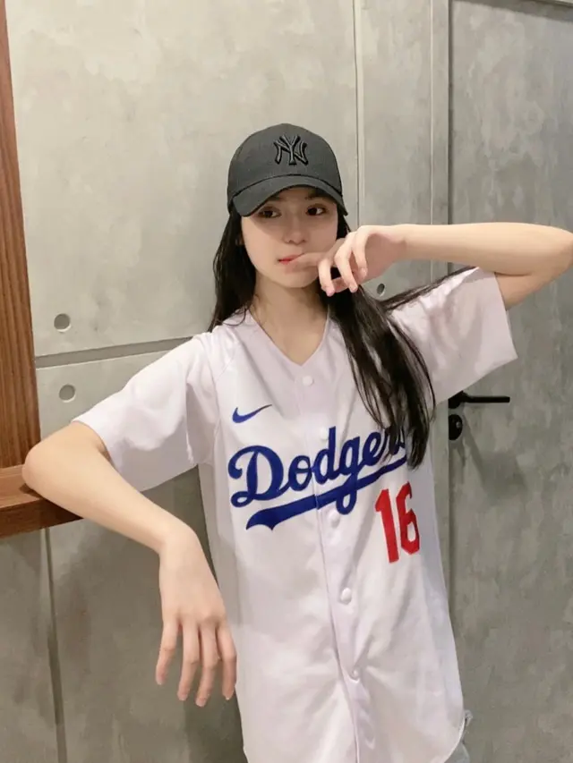 7 Potret Jazzlyn Trisha JKT48, Anggota Termuda yang Baru Lulus SD - Hot Liputan6.com