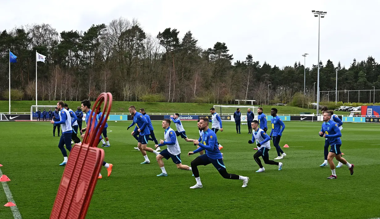 Foto: Timnas Inggris Geber Latihan Jelang Bentrok dengan Juara Bertahan ...