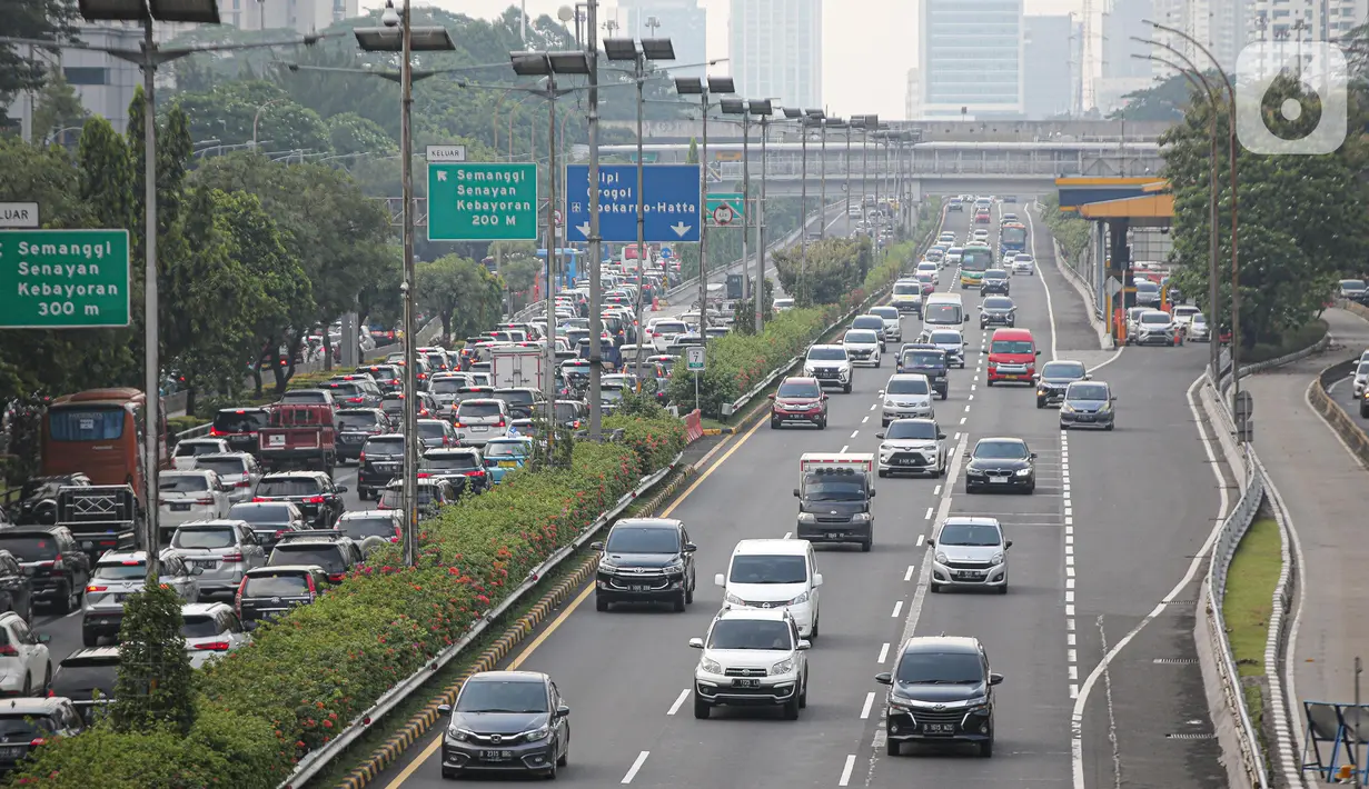 Sistem Bayar Tol Nirsentuh Dimulai Desember 2022 - Foto Liputan6.com