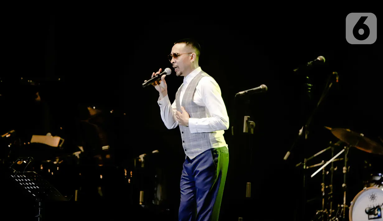 FOTO: Penampilan Jamie Aditya and Ron King Big Band di BNI Java Jazz ...