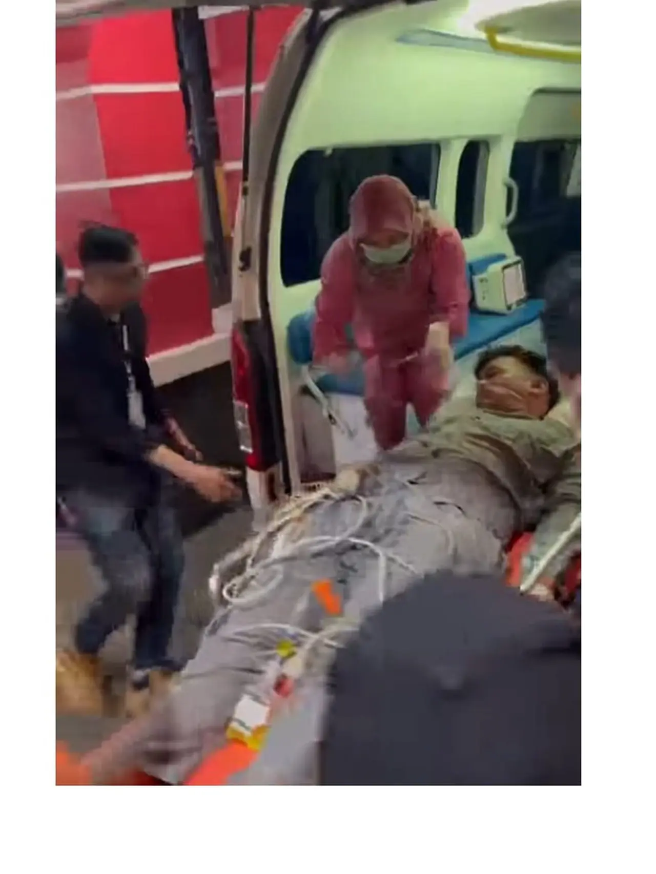 6 Potret Ruben Onsu yang Dilarikan ke RS, Sarwendah dan Jordi Onsu Tak Tahu - Hot Liputan6.com