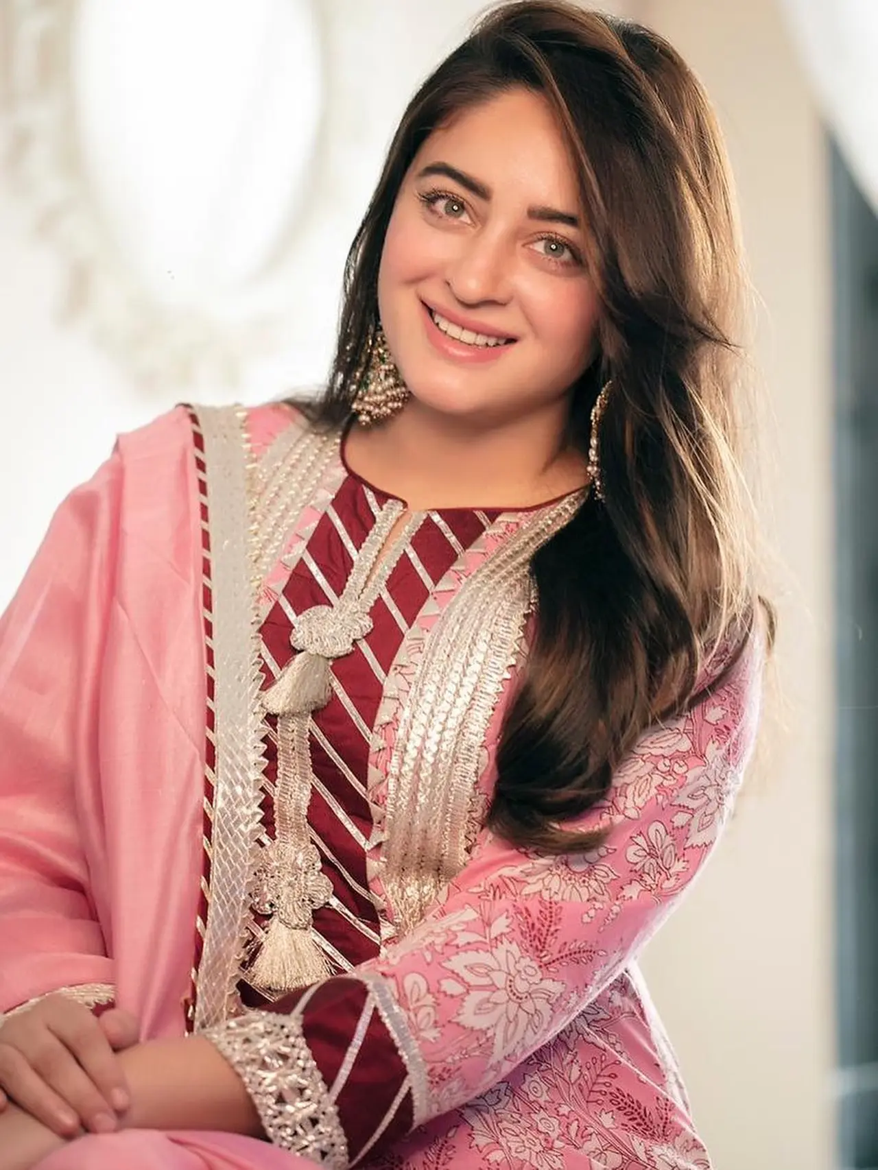 Ingat Gadis Dekil di Serial India Nakusha? Ini 6 Potret Terbaru Mahhi ...