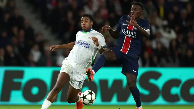 Mengenal Sosok Ryan Flamingo, Bek PSV Eindhoven yang Diklaim Memiliki ...