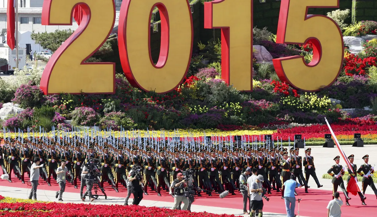 Kemeriahan Parade Militer China Warnai Peringatan 70 Tahun Berakhirnya ...