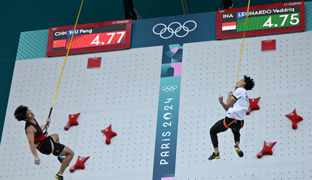 Veddriq Leonardo Bikin Lagu Indonesia Raya Berkumandang di Olimpiade Paris 2024 - Foto Liputan6.com