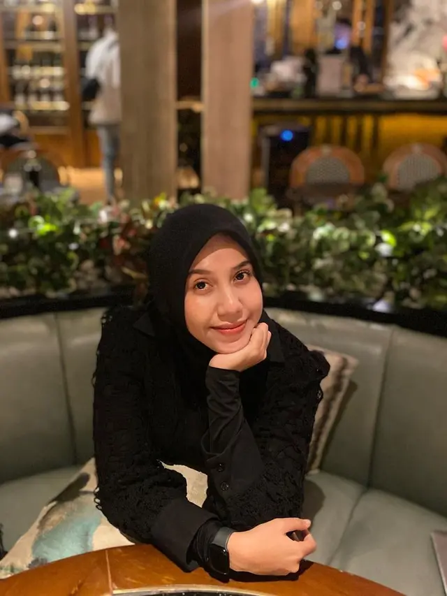 6 Potret Terbaru Nadya Arifta Pamer Senyum, Makin Glowing dan Percaya ...