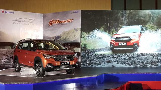 Modifikasi Suzuki XL7 Jadi Camper Van, Siap Diajak Kemping di Hutan