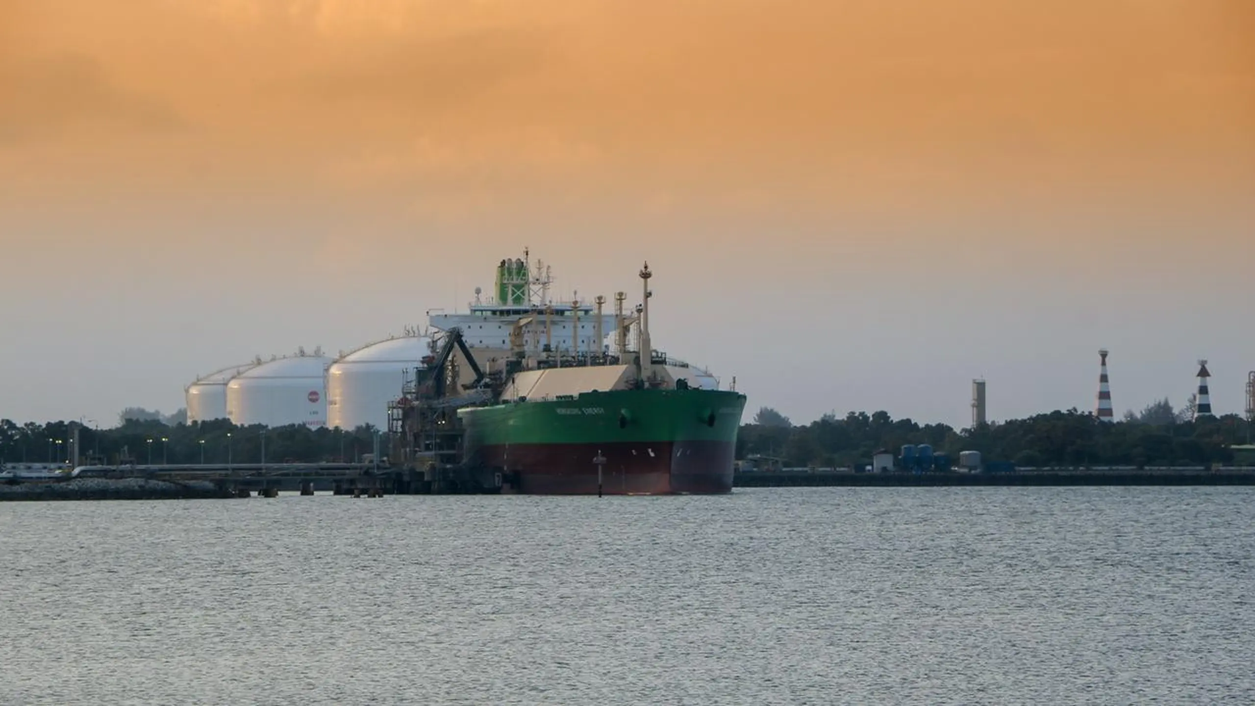 PAG Sukses Kapalkan LNG Cargo Perdana dari PLB Arun untuk Tujuan ...