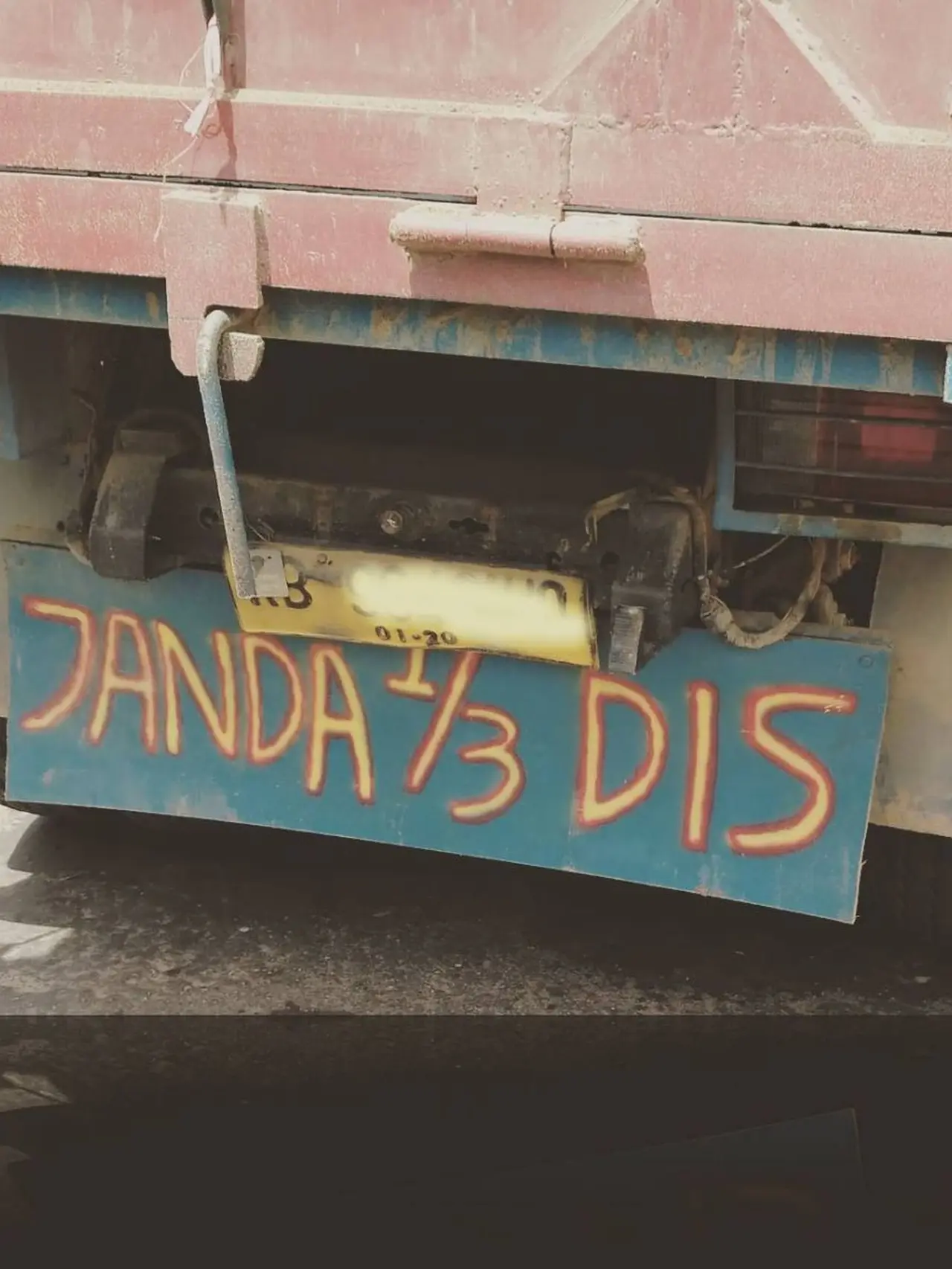 10 Kata Kata Bijak Penuh Canda Di Bak Truk Soal Perselingkuhan Ada Yang Pesannya Menohok Tapi