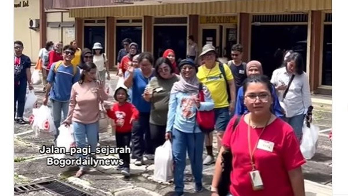 Diproduksi Sejak 1971, Roti Maxim’s Dikabarkan Bakal Tutup Januari 2025 ...