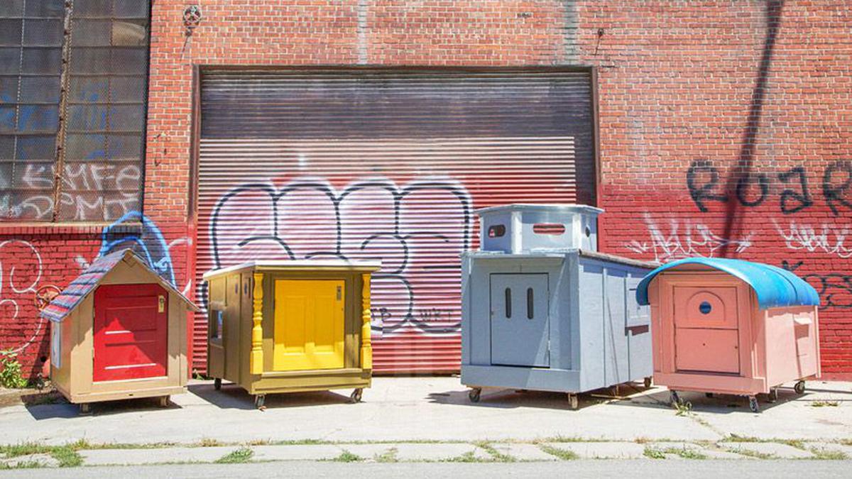 Gregory Kloehn Sukses Ubah Sampah Jadi Rumah Portabel - Lifestyle ...