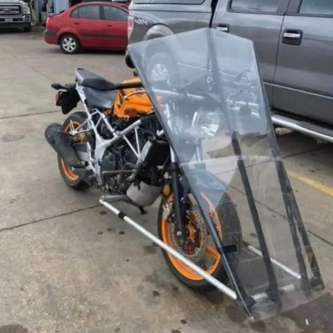 10 Potret Windshield Motor Segede Gaban Ini Bikin Melongo, Dijamin ...