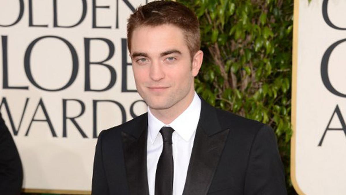 Plin-plan, Robert Pattinson Kini Tak Ingin lagi Berkencan - ShowBiz ...