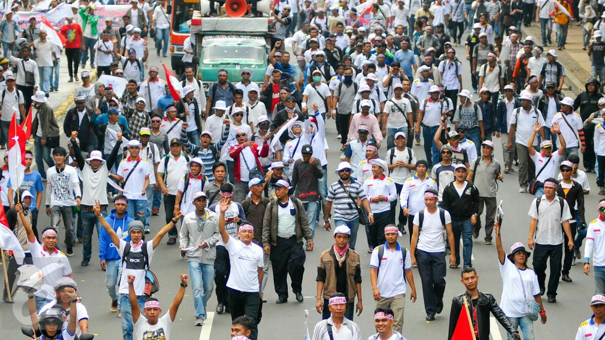 Tuntut Kesejahteraan, Pelaut Indonesia Tumpah Ruah di Jalan Merdeka ...