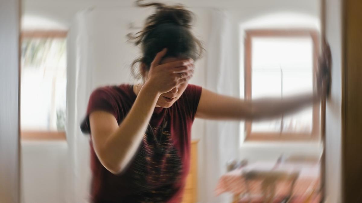 Beberapa Hal yang Bisa Menjadi Penyebab Vertigo Kumat - Health Fimela.com