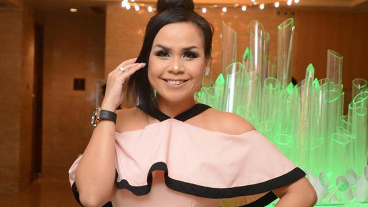 Agar Tak Kecanduan Gadget, Begini Cara Melanie Ricardo Didik Anaknya ...