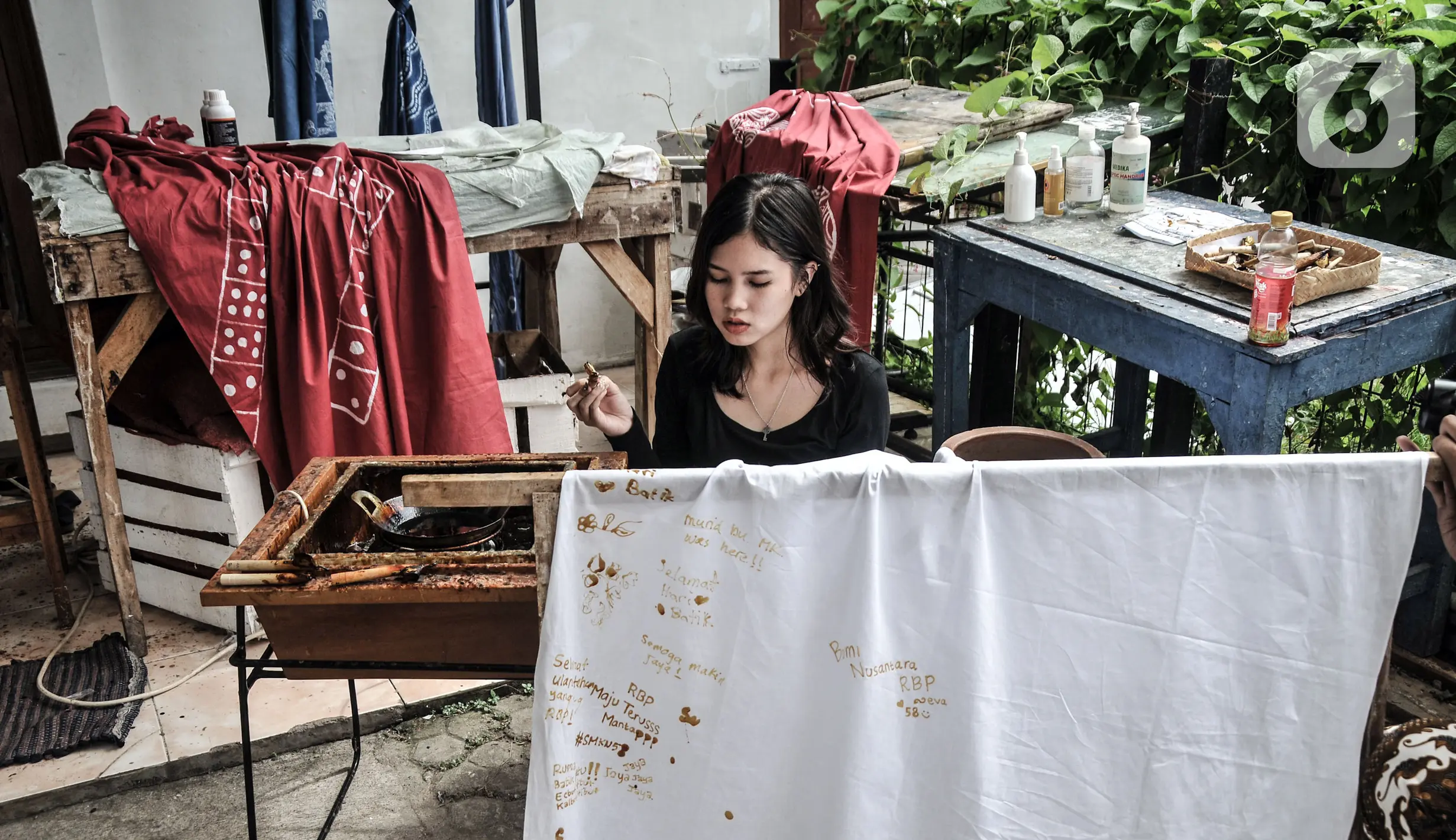Melestarikan Batik untuk Generasi Milenial - Foto Liputan6.com