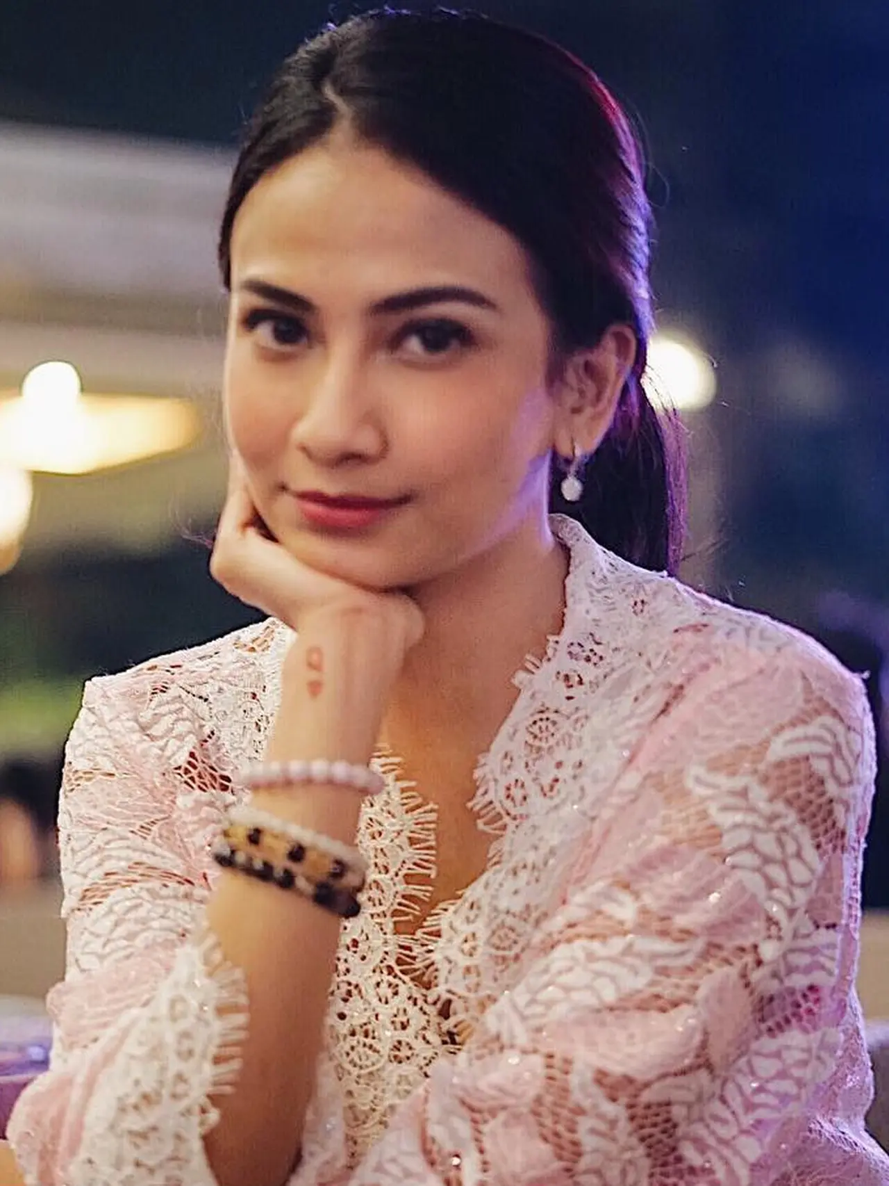 Vanessa Angel Menikah Kemarin, Siapa Suaminya? - ShowBiz Liputan6.com