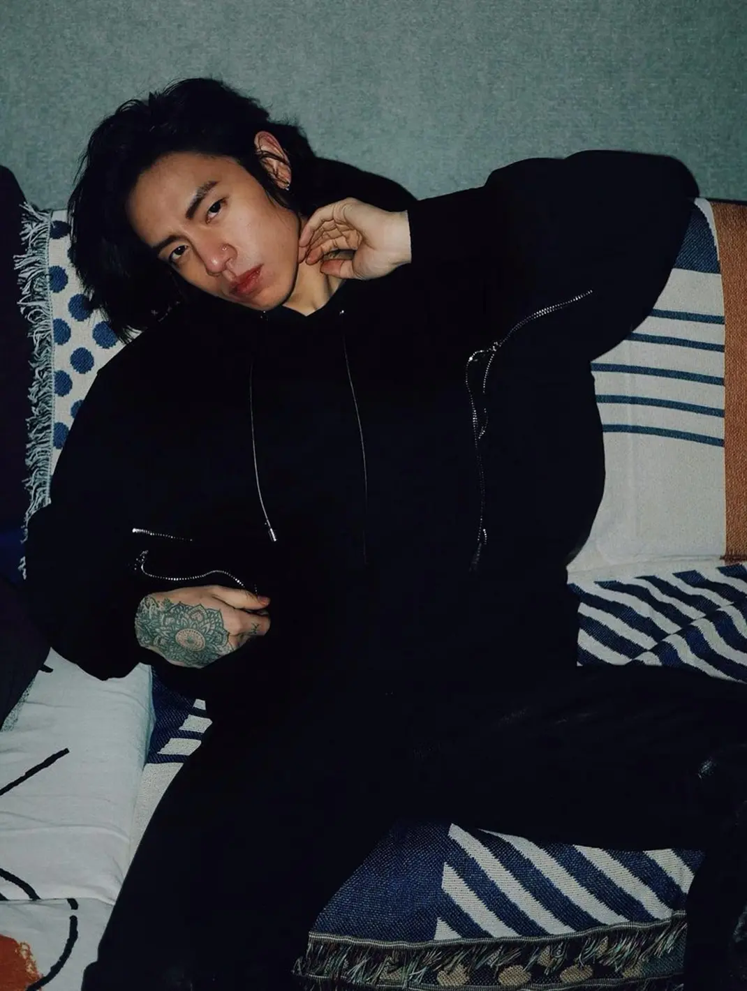 Pesona DPR Ian yang Disebut Mirip Komeng Muda, Curi Perhatian - Foto ...