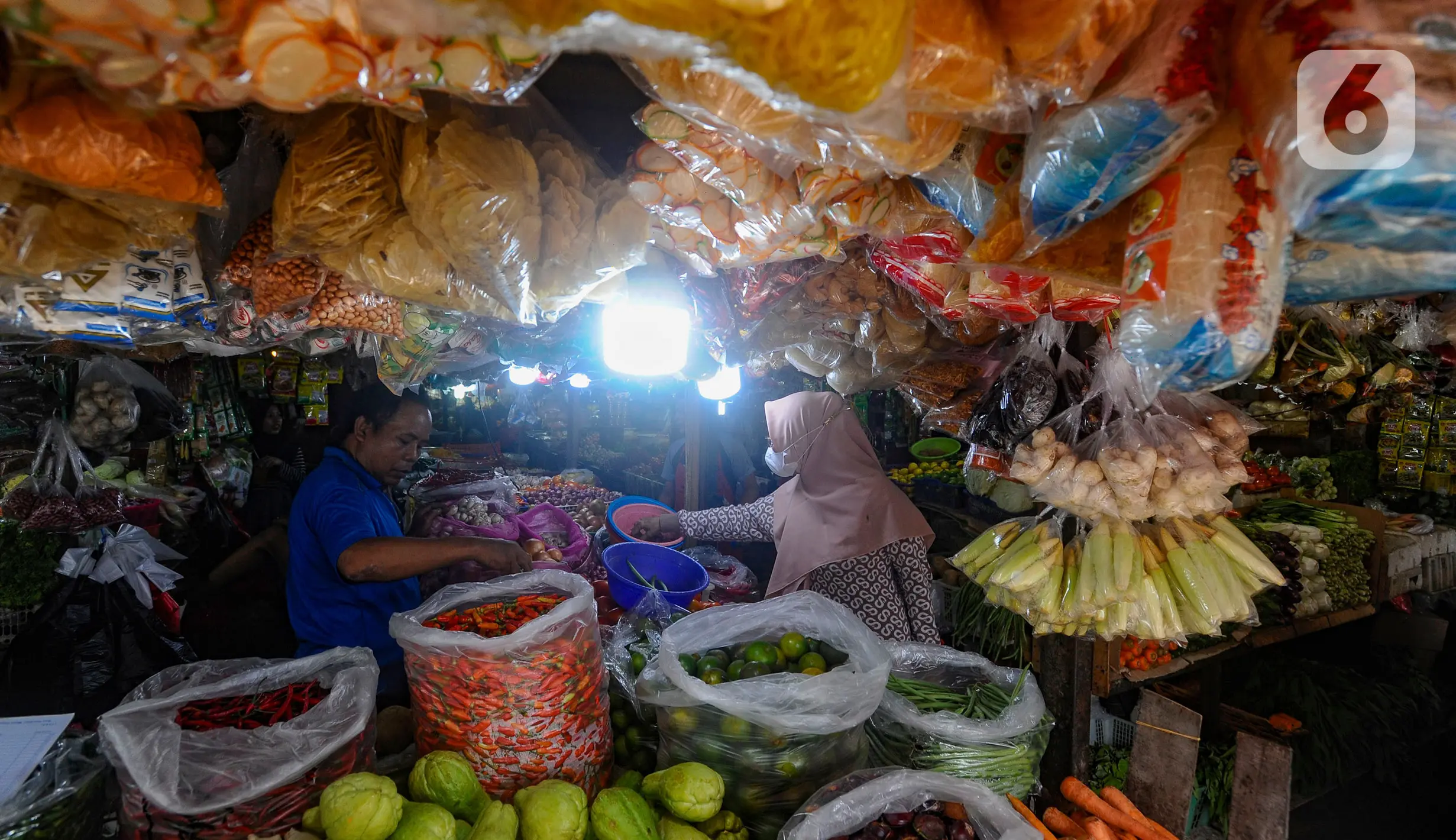 Jelang Nataru, Harga Kebutuhan Pokok di Jakarta Merangkak Naik - Foto Liputan6.com