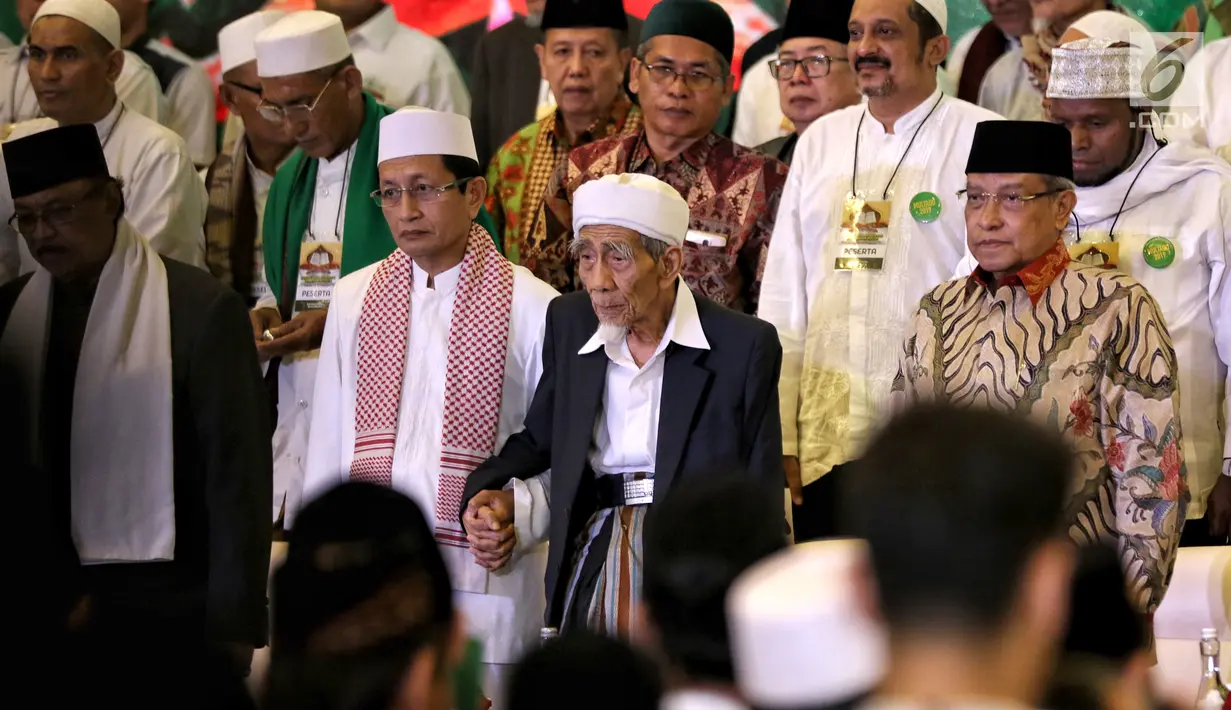 FOTO: Ribuan Ulama dan Habib Ajak Umat Jaga Stabilitas Keamanan Pasca ...