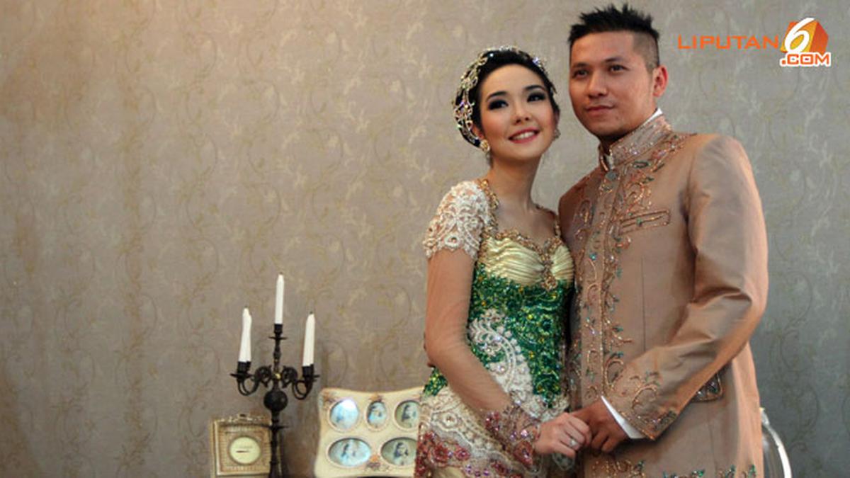 Giselle & Gading Marten Dinner Romantis Saat Valentine - ShowBiz ...