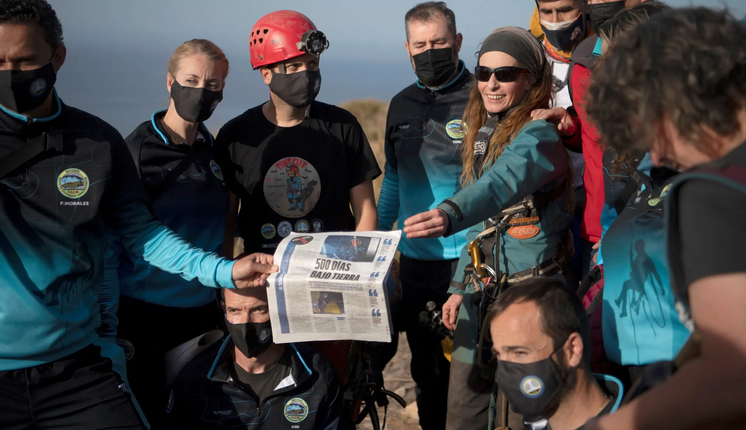 Perempuan Spanyol Meninggalkan Gua Setelah 500 Hari Bertahan di Bawah ...