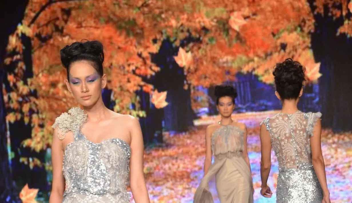 Sekuen Busana Cocktail III - Photo Fimela.com