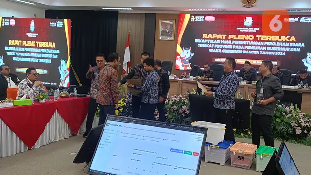 Dinasti Ratu Atut Chosiyah Tumbang di Pilgub Banten 2024 - Regional ...