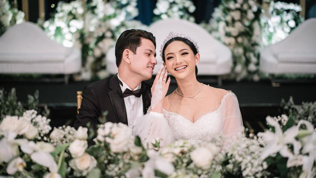 Potret Serunya Bulan Madu Glenca Chysara dan Rendi Jhon, Indahnya Jadi ...