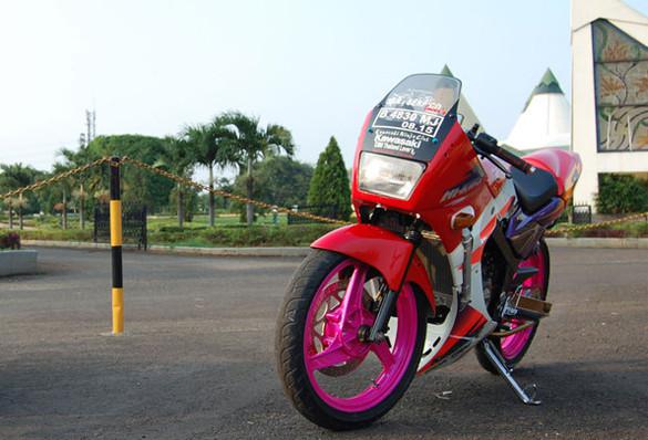 Modif Ringan Ninja 150 R: Duo Sahabat Kepincut Aliran Thai Style ...