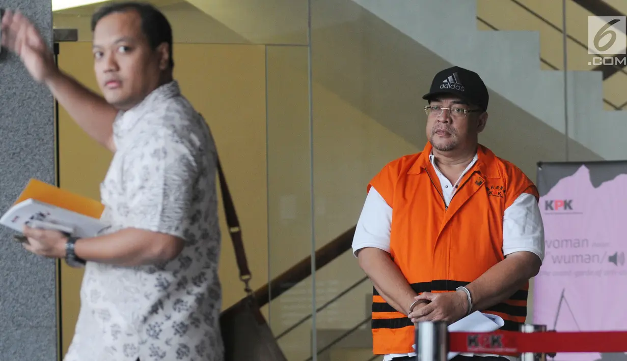 FOTO: KPK Periksa Agus Winoto Terkait Kasus Suap di Sidang Kejati ...