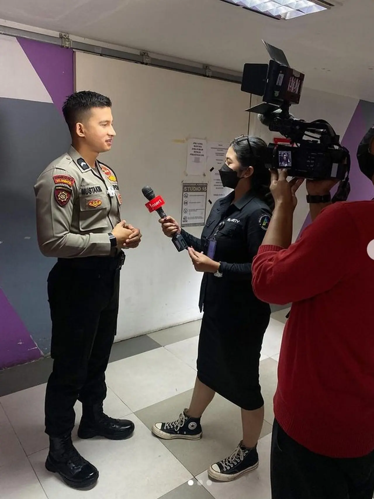 Gantengnya Briptu Mustakim dengan Seragam Polisi, Ketampanannya Bak ...