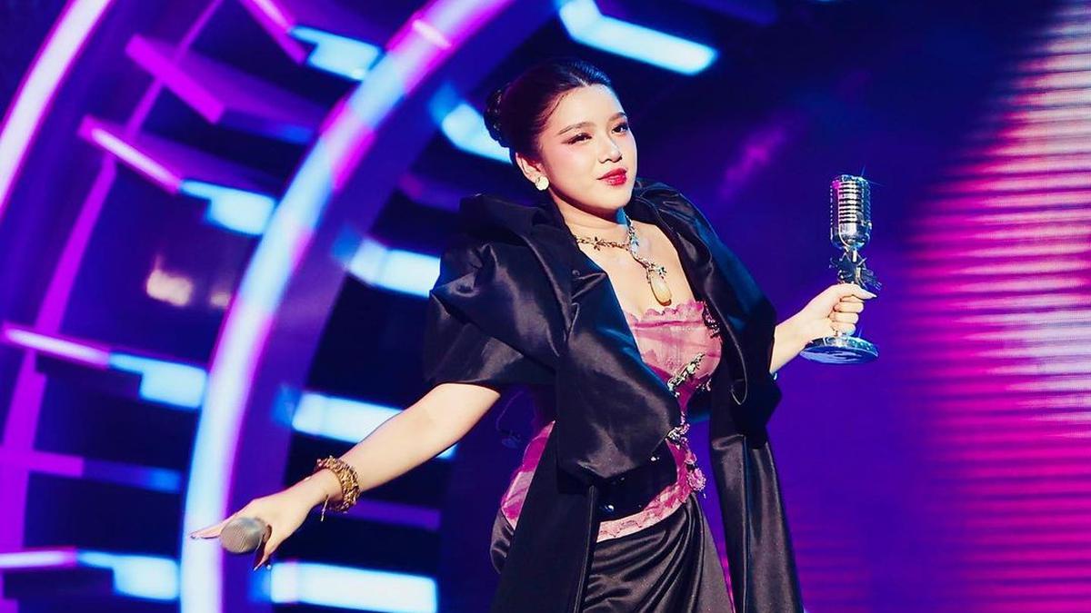 Top 3 Berita Hari Ini: Kostum Manggung Tiara Andini Dikritik Lagi ...