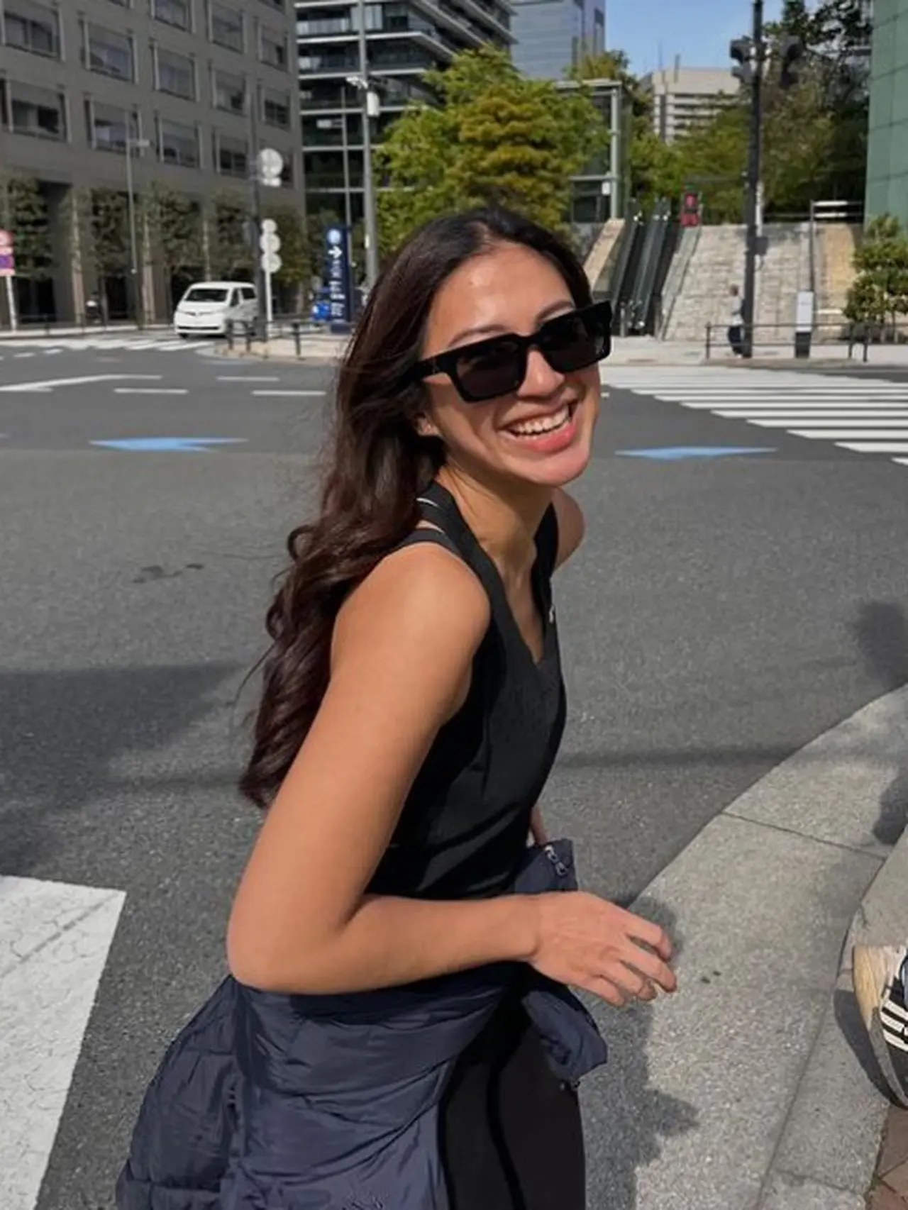 Momen-Momen Cantik Tyna Dwi Jayanti, Saat Memasak Sampai Liburan ...