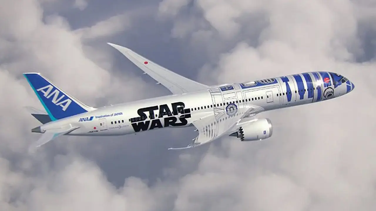 Kerennya Desain Pesawat All Nippon Airways Motif R2-D2 Star Wars ...