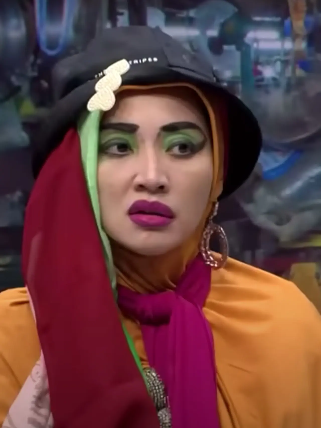6 Potret Hesti Purwadinata Cantik Natural Ala Acara Lawak, Warna Eye ...