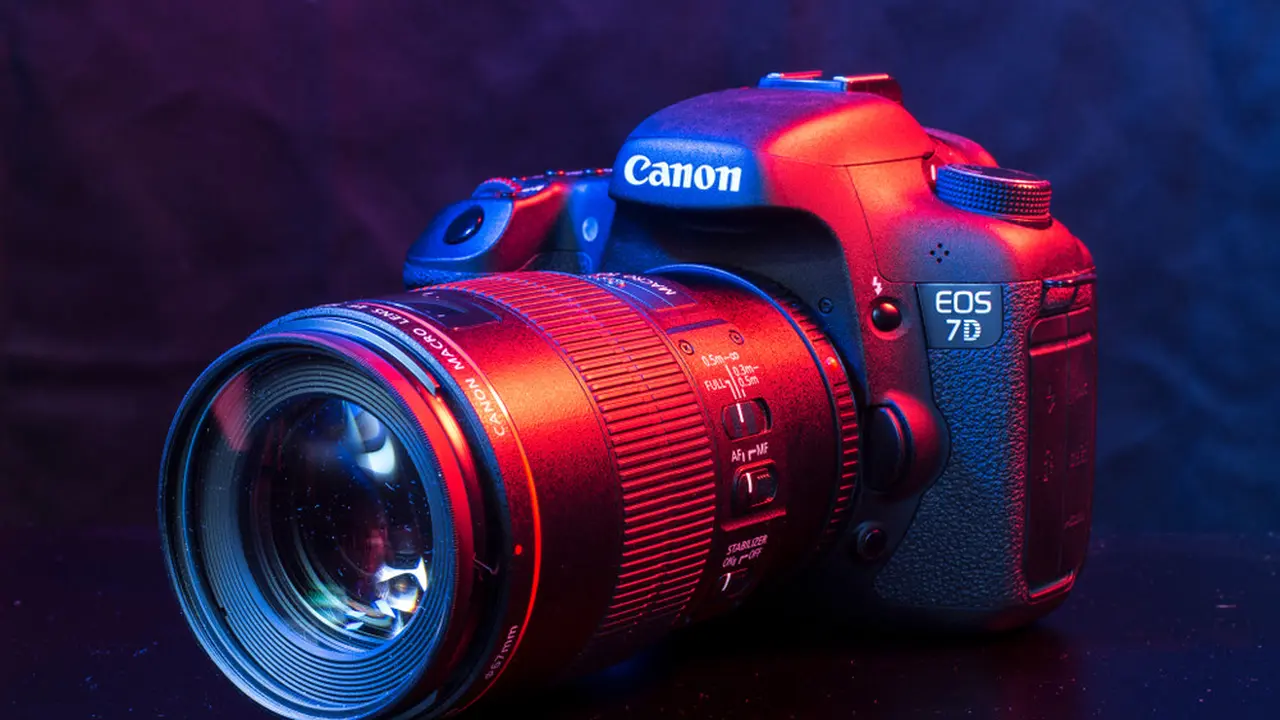 Rekomendasi 3 Kamera DSLR Terbaik, Cocok untuk Pemula dan Profesional! - Tekno Liputan6.com