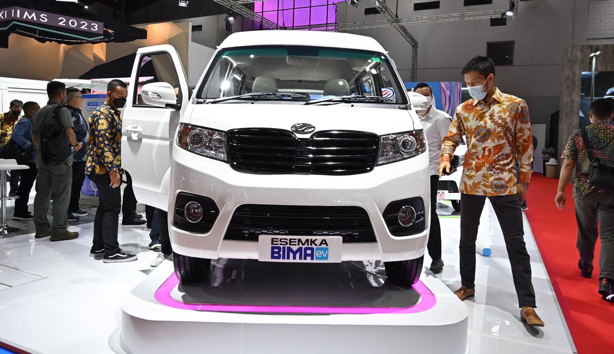 Jokowi Buka IIMS 2023, Mobil Listrik Esemka Bima EV Curi Perhatian ...