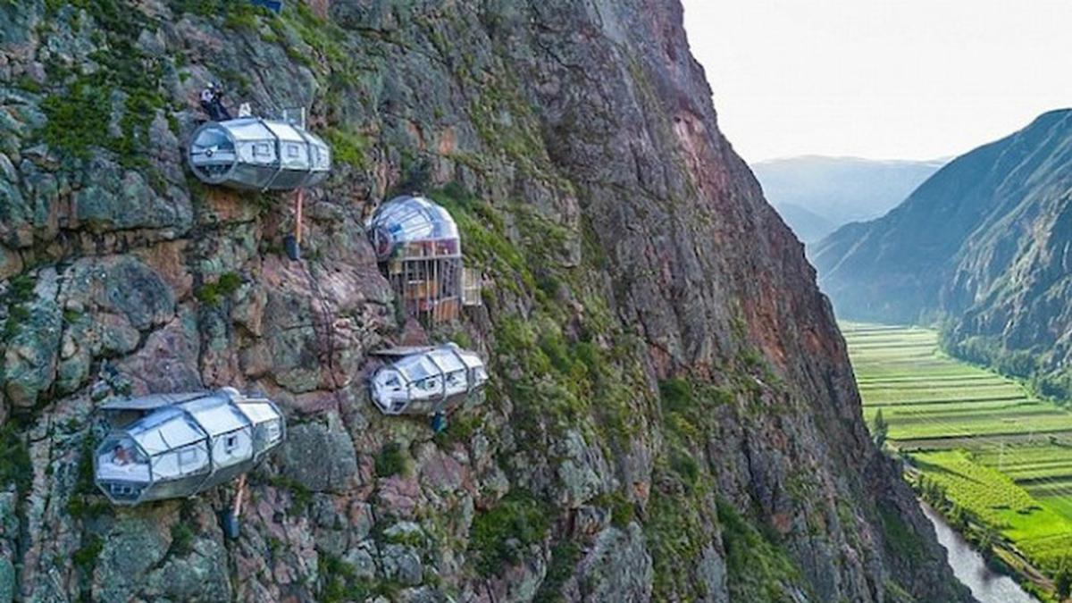 Sensasi Tidur di Tebing Gunung Parang Purwakarta - Regional Liputan6.com