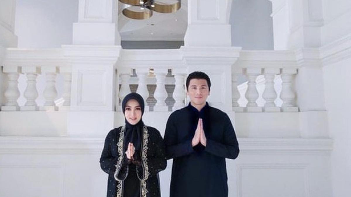 8 Penampilan Artis Indonesia Rayakan Lebaran di Luar Negeri, Syarini ...