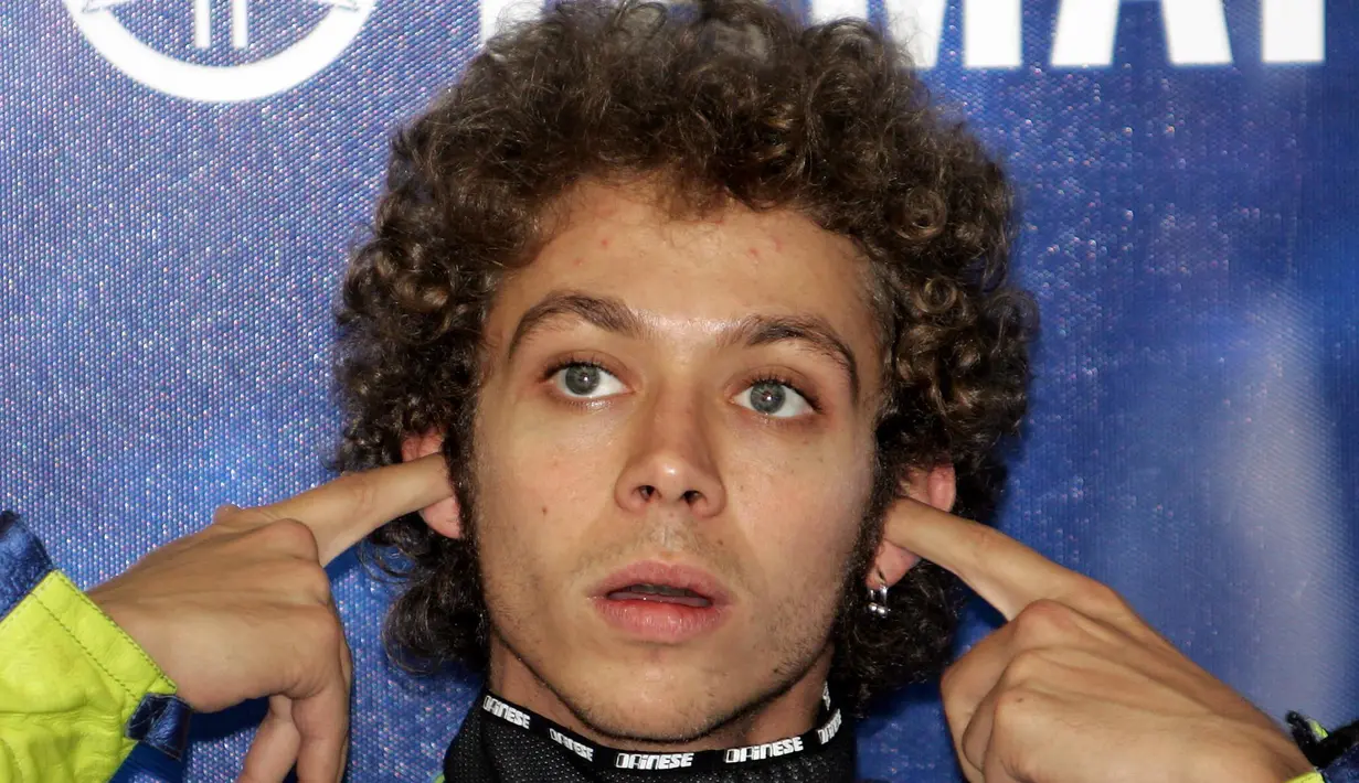 Ultah ke-37, Inilah Wajah Valentino Rossi dari Masa ke Masa - Foto Bola.com