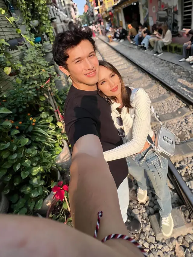 Kuping Kiri Cinta Laura Robek Jelang Syuting Serial Dendam, Tenang ...