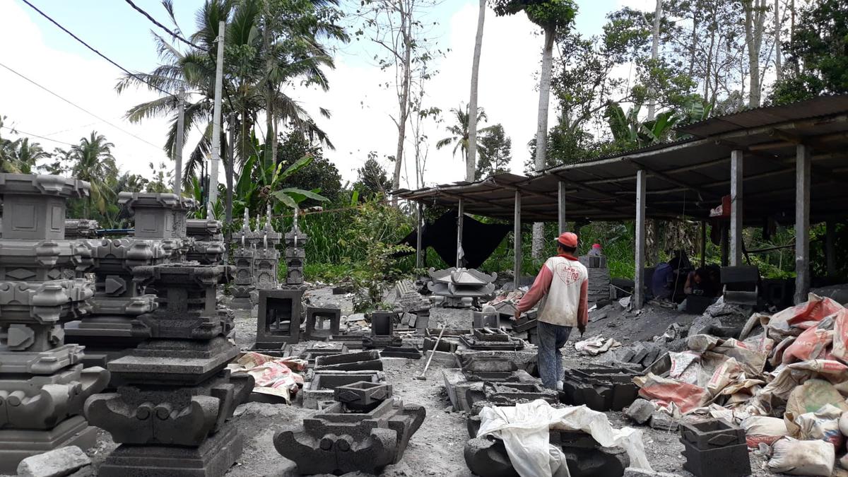 Perjalanan Sukses Klaster Perajin Batu Paras Taro di Bali yang ...