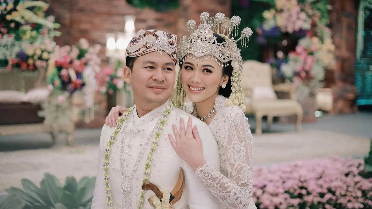 6 Potret Prosesi Pernikahan Marsha Risdasari 'Koki Cilik', Sudah 3 Bulan Menikah - Hot Liputan6.com