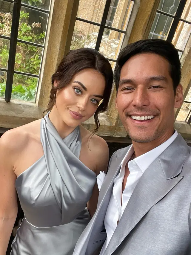 7 Potret Richard Kyle dan Kekasih Jadi Pengiring Pengantin di London ...