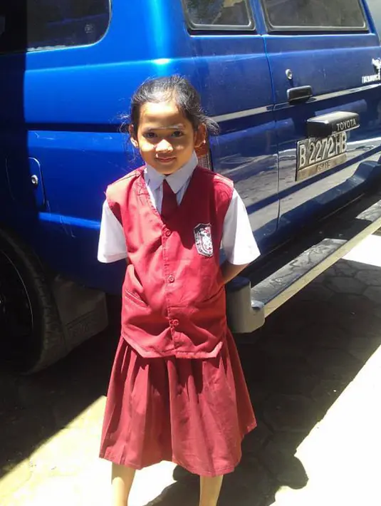 Kenangan Angeline Saat Berseragam Sekolah - Foto Liputan6.com