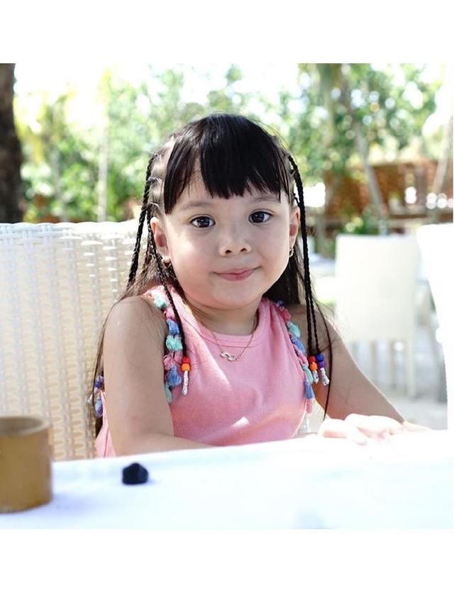 Berlibur ke Bali, Ini 6 Potret Gempi dengan Rambut Cornrow yang Bikin ...