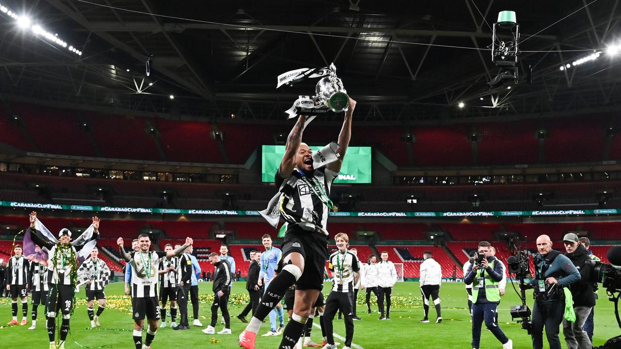 Juara Carabao Cup 2024/2025, Newcastle United Akhiri Puasa Gelar Usai ...