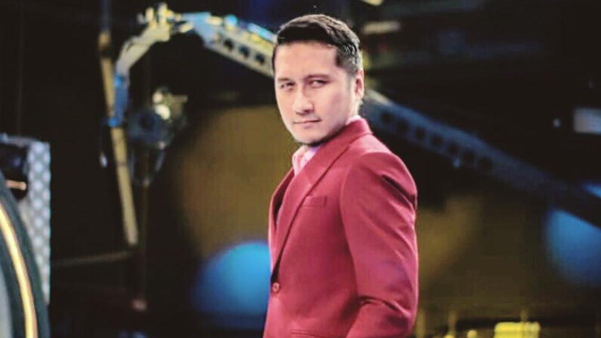 Arie Untung Unggah Foto Saat MTV VJ Hunt 1999, Bicara Tentang Jodoh